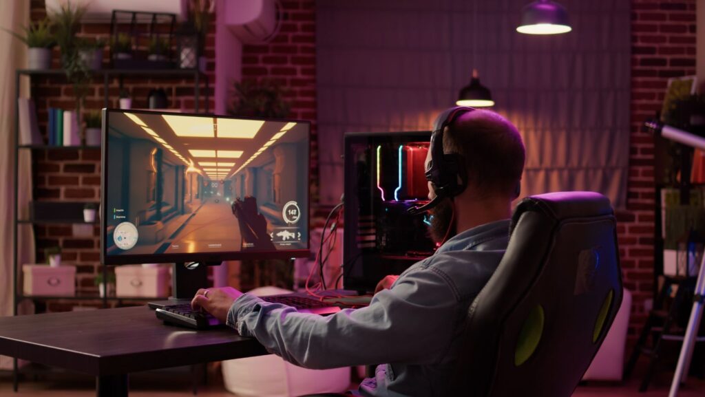 NICKMERCS' Ultimate Gaming Setup: Great Gear for Elite Performance ...